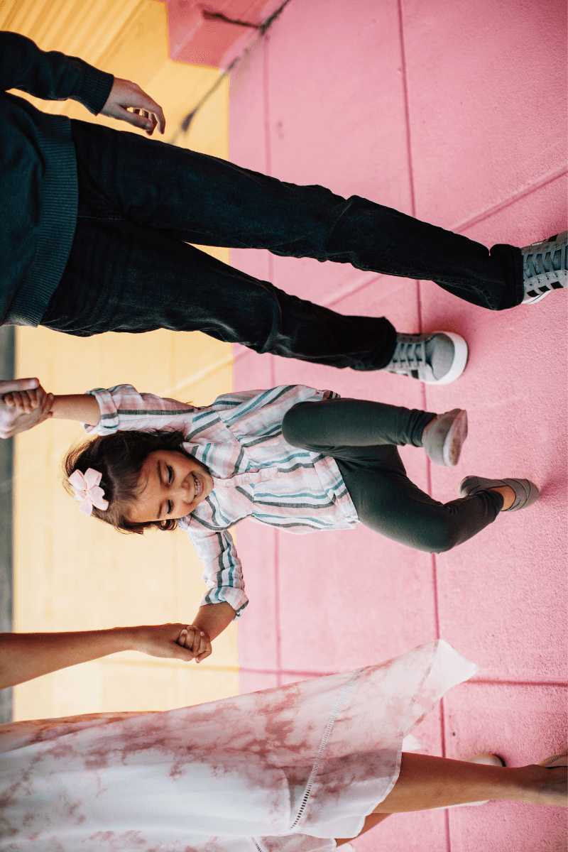 Who Can Claim a Child as Dependent on Taxes After Divorce? - Naimi ...